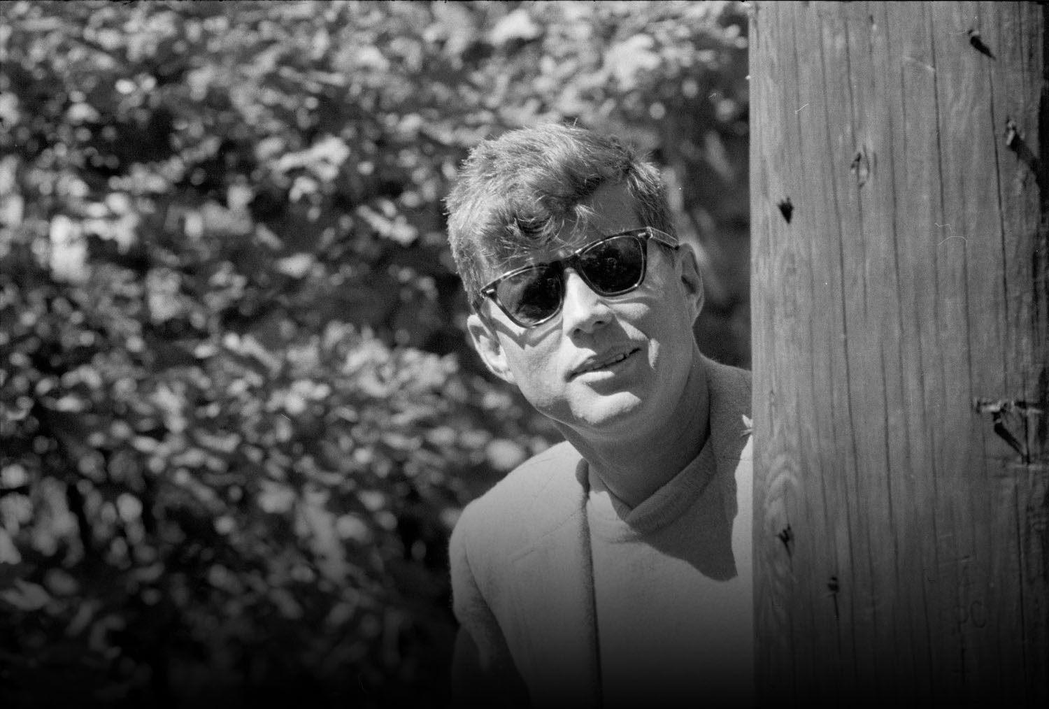 John F. Kennedy - The Man and the Myth - LOOKSfilm